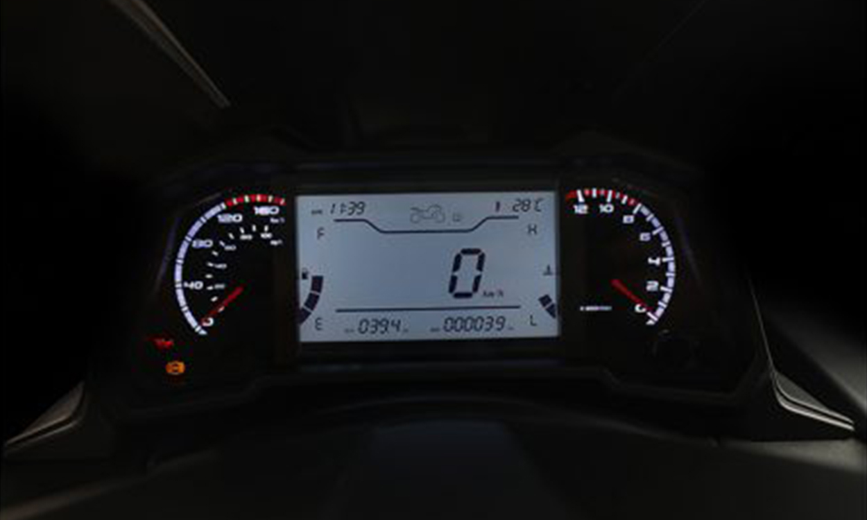 Keeway Vieste 300 Price 2023 | Mileage, Specs, Images of Vieste 300 ...