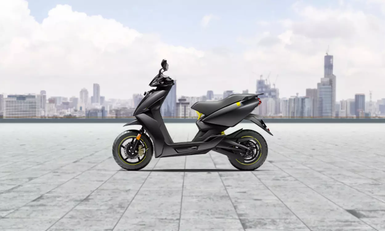 Ather 450 Electric Scooter Price 2022 | Ather Bikes in India - carandbike