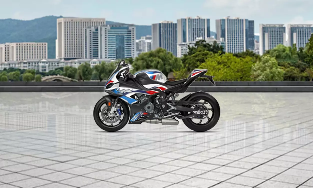 BMW M 1000 RR BS6 Price 2022 | Mileage, Specs, Images of M 1000 RR ...