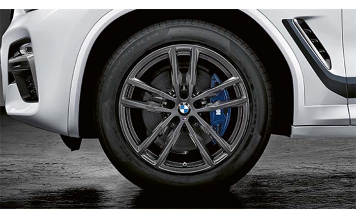 2019 BMW X4 SUV Review - carandbike