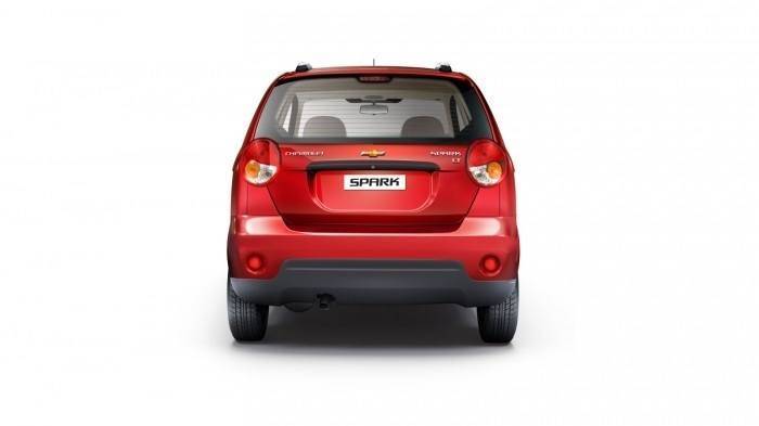 Chevrolet Spark Price in India 2023 - Images, Mileage & Reviews ...