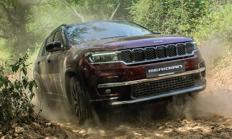 Jeep Meridian Price in India 2023 - Images, Mileage & Reviews - carandbike