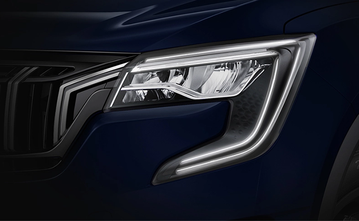 Mahindra XUV700 SUV: Variants Explained