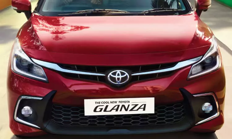 Toyota Glanza On-Road Price in Bangalore : Offers on Glanza Price in 2022 - carandbike