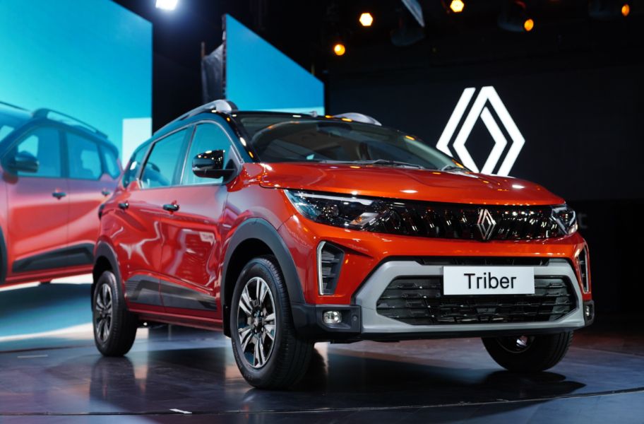 Renault Triber Facelift: In Pictures