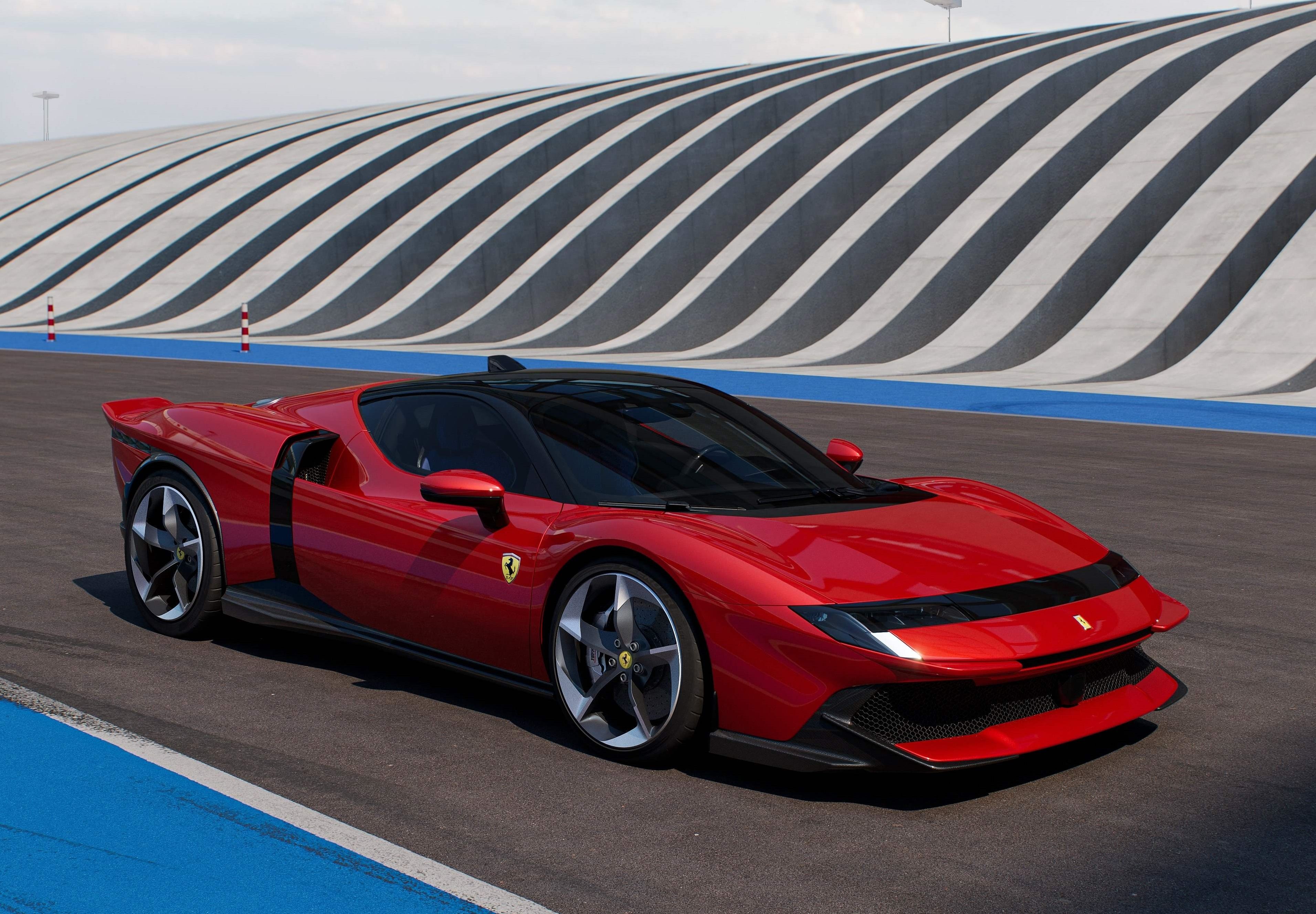 New Ferrari 849 Revives Iconic Testarossa Nameplate; Brings Hybrid V8 Power