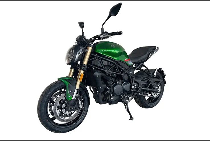 Benelli 802S Promises Bigger Engine With More Performance